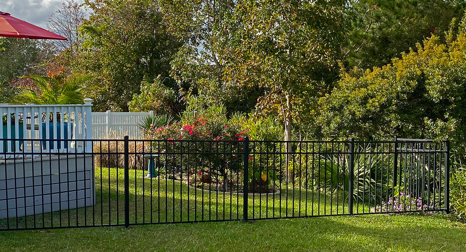 Modern Aluminum Fencing Options | Weatherables