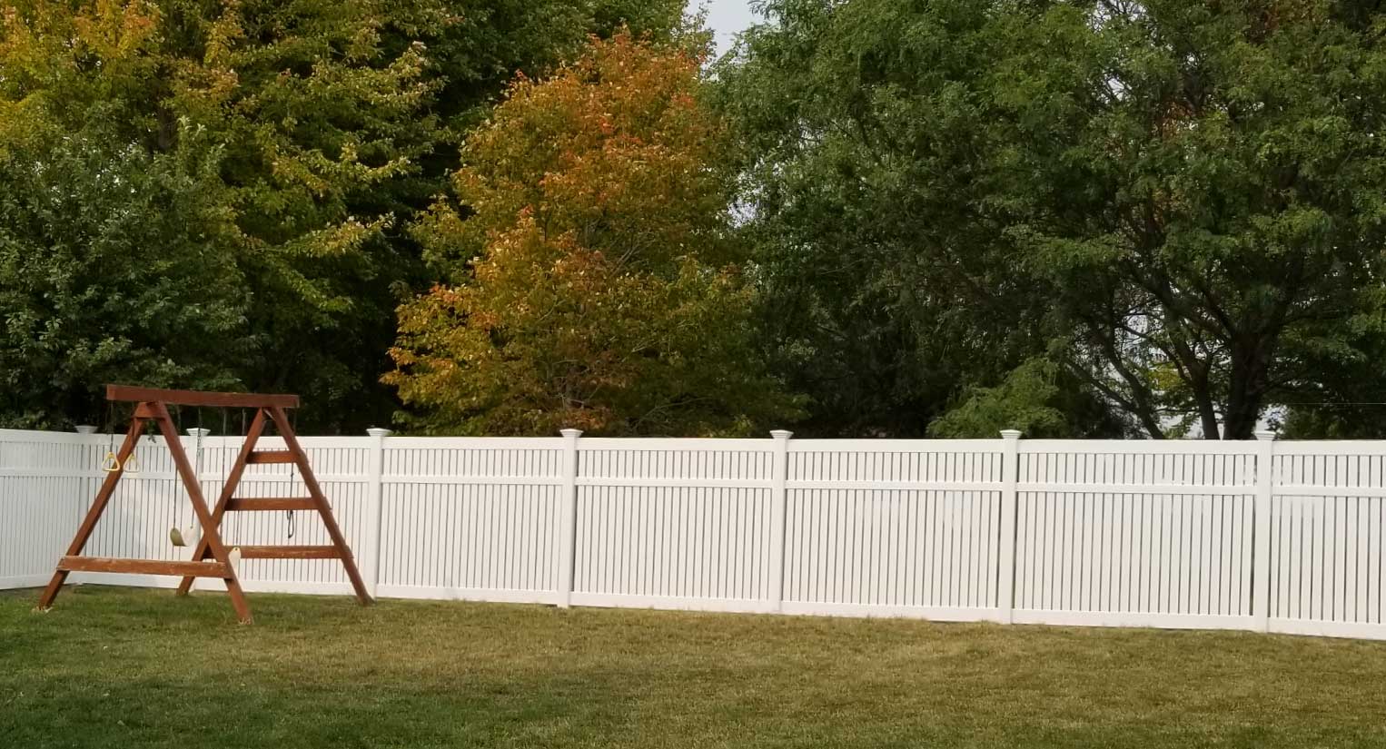Semi-Private Vinyl Fence Options | Vinyl Semi-Privacy Fencing ...