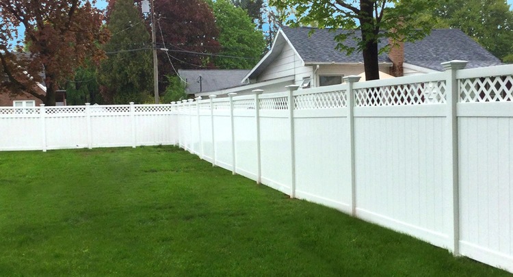Vinyl Privacy Fencing | Durable Vinyl Fence | Weatherables