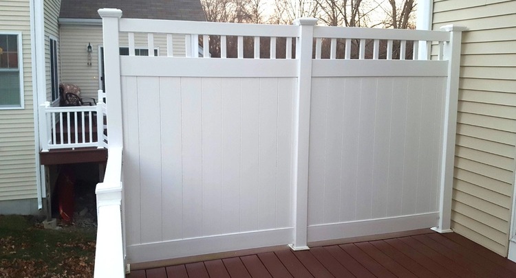 Vinyl Privacy Fencing | Durable Vinyl Fence | Weatherables