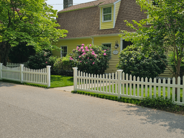 Modern Fence Design: Elevate Your Home’s Curb Appeal | Weatherables